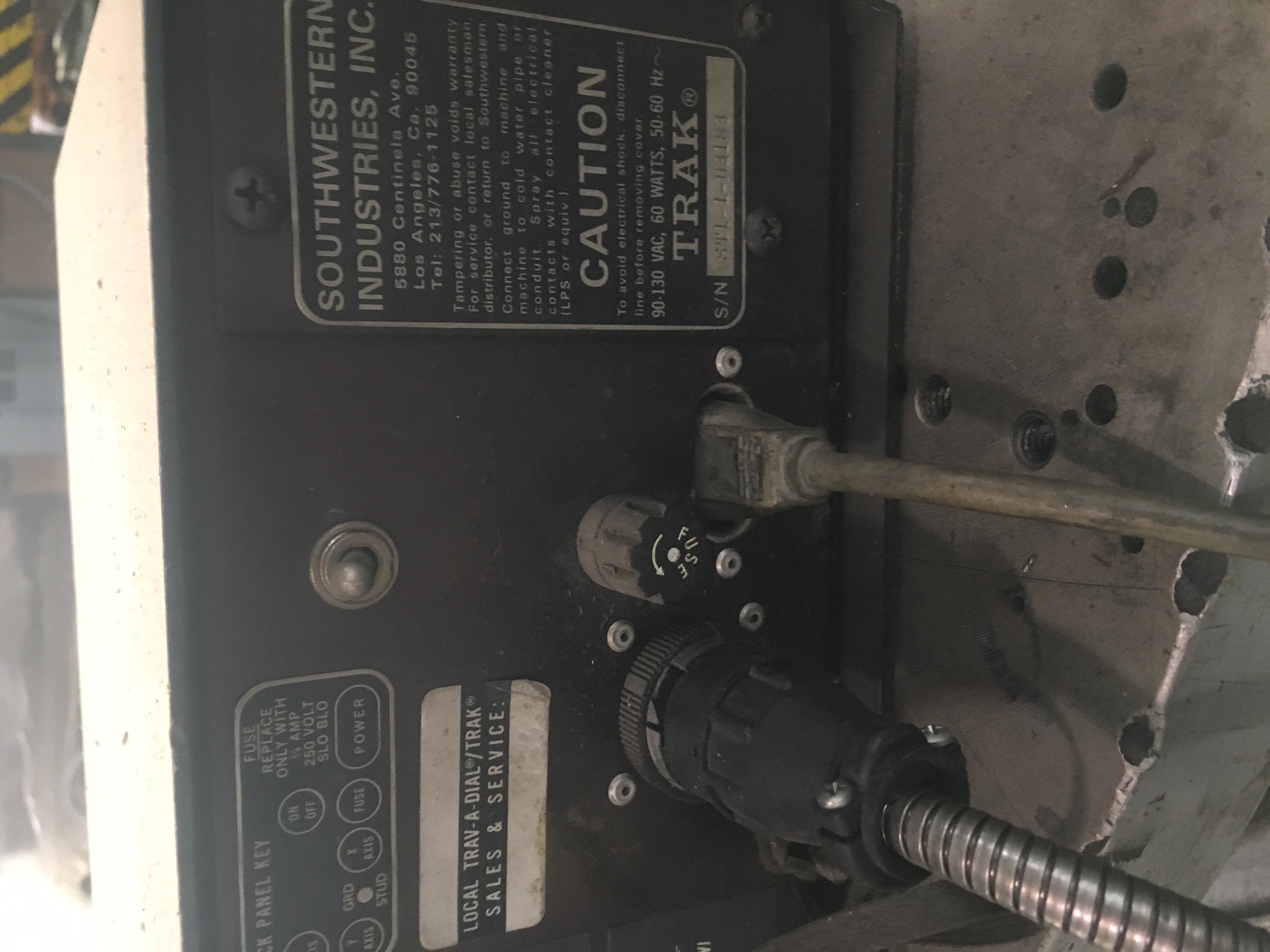 Rotary Table: R-25 with trak DRO - RR 411 Troyke R-25 Rotary Table with ...