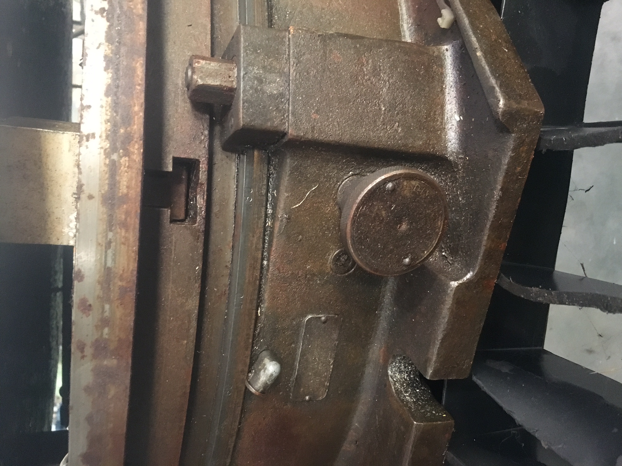 Rotary Table: R-25 with trak DRO - RR 411 Troyke R-25 Rotary Table with ...